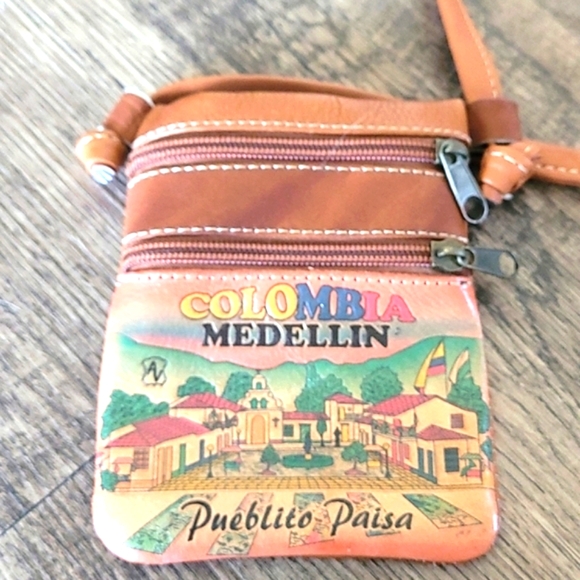 Bags | 2 Zipper Purse Colombia Medellin Pueblito Paisa Leather | Poshmark